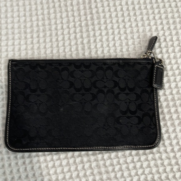 Coach | Bags | Coach Small Pouch Hardly Used Excellent Condition | Poshmark